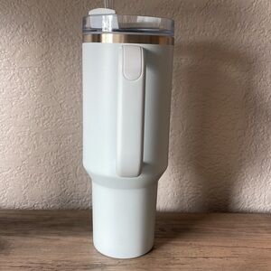 Stanley | Dining | Stanley 224 Starbucks X Stanley Cup Spring Light ...